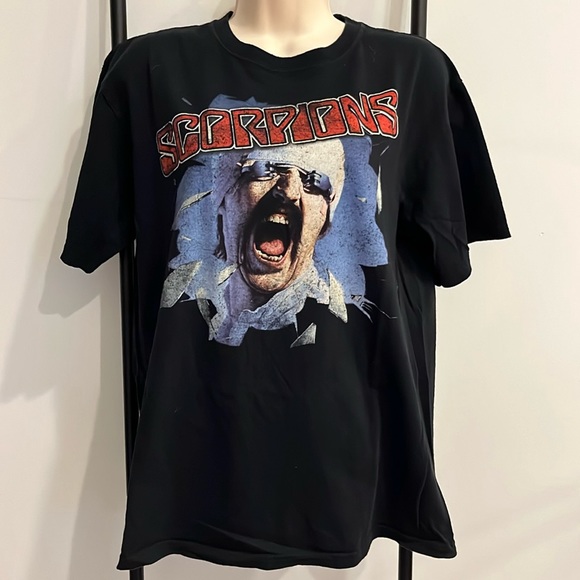 no tag | Shirts | Scorpions The Final Sting 22 Black Tee Graphic Tshirt Short Sleeve Size M ...